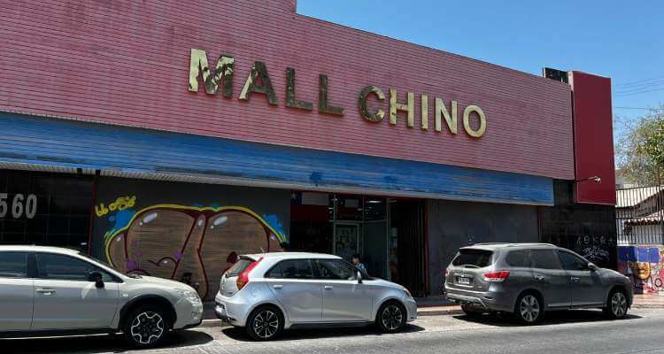 Expansión imparable: cómo los malls chinos conquistan Chile - TUOPINAS.CL